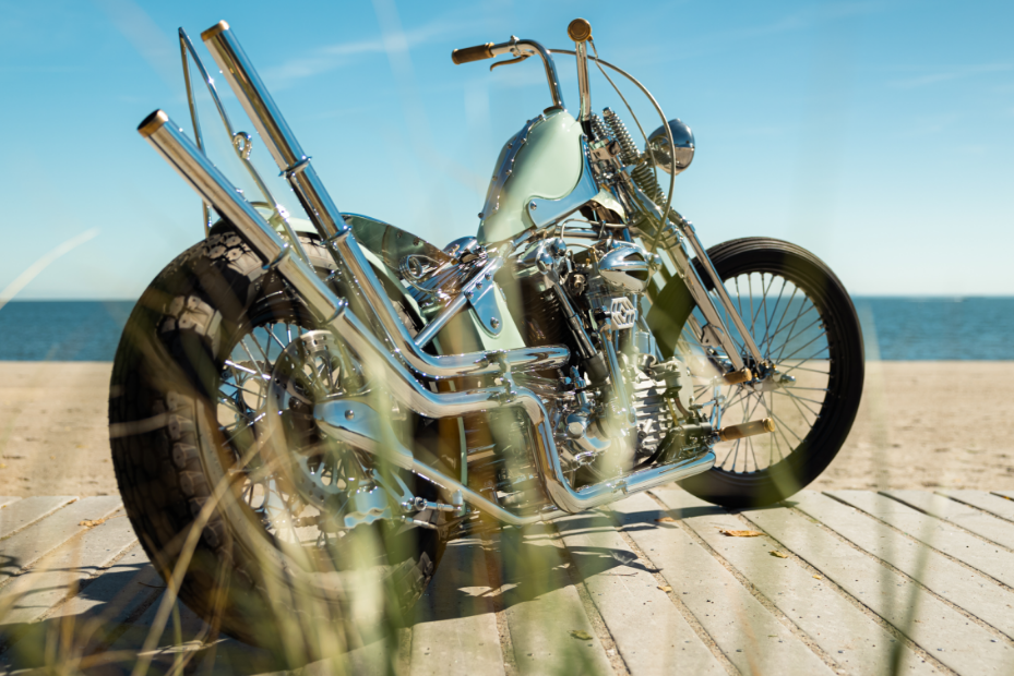 CUSTOM BUILDS – American Metal Customs